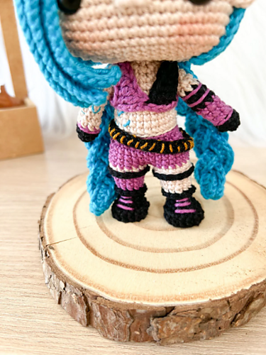 Ravelry: Jinx (League of Legends) pattern by Bianca Santos