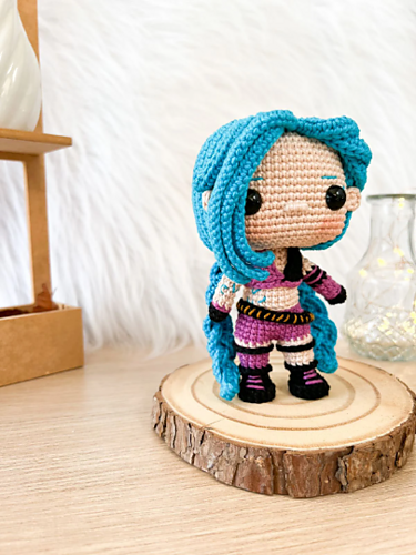 Ravelry: Jinx (League of Legends) pattern by Bianca Santos
