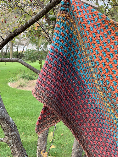 Ravelry: Dotty Shawl pattern by Amy Minard