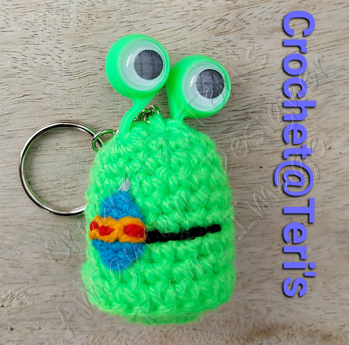 Ravelry: Christmas Googly Eyed Alien Keychains pattern by Crochet at Teri's