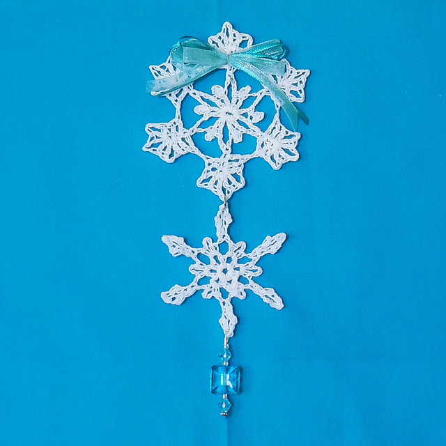 Ravelry: Small Snowflake pattern by Kathryn A. Clark