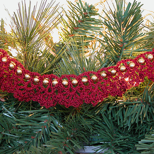 Ravelry: Gorgeous Red Garland pattern by Kathryn A. Clark