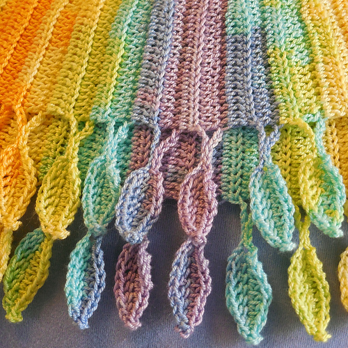 Ravelry: Ribbing & Leaves Cowl pattern by Kathryn A. Clark