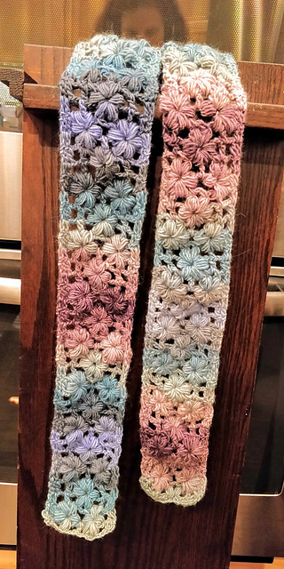 Ravelry: Puff Flower Scarf pattern by Jessica Bie