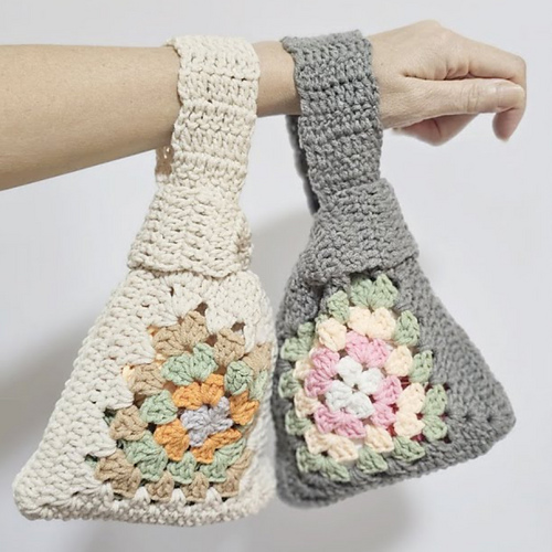 Ravelry: Dumpling Bag The Japanese Knot Bag pattern by Crochet Musings