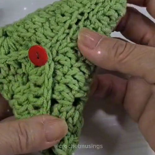 Ravelry: Christmas Tree Pouch Ornament pattern by Crochet Musings