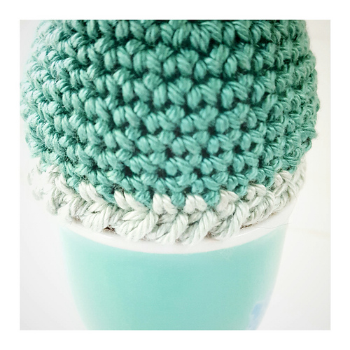 Ravelry: Spring Flowers Easter Egg Cozy pattern by Crochet Tea Party