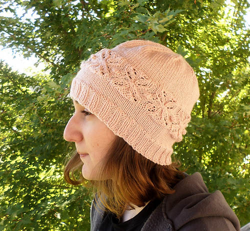 Ravelry: Starflake Hat pattern by Tatsiana Matsiuk