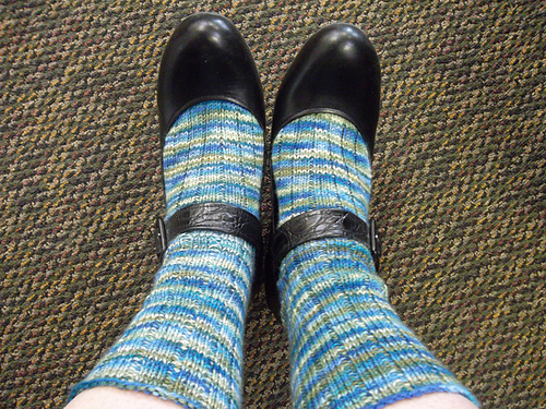 Ravelry: A Nice Ribbed Sock pattern by Glenna C.