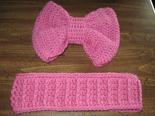 Ravelry: Big Beautiful Bow Headband pattern by Brittany Rae