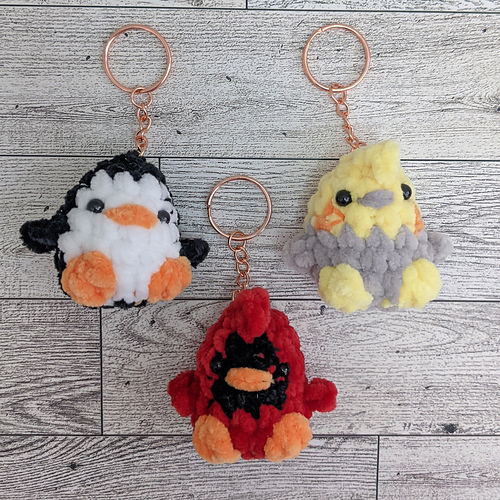 Ravelry: Bird Keychains pattern by Jessica Wilson