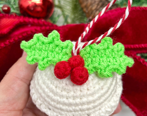 Ravelry: Christmas Pudding Decoration pattern by Cuddly Stitches Craft