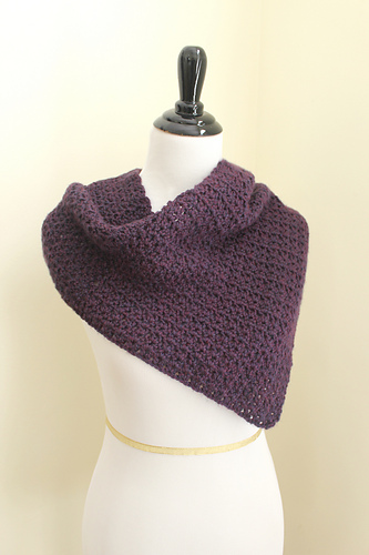 Ravelry: Faux Square Scarf pattern by Lindsay Haynie