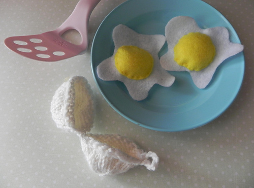 Ravelry: Egglets Fillable Easter and Play Food Eggs pattern by Cutie ...