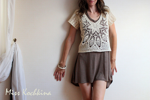 Ravelry: BR-10223 Flowery see-through V-neck pattern by RichMore Design ...
