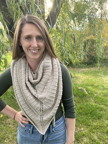 Ravelry: Copper Leaf pattern by Elizabeth Tubman