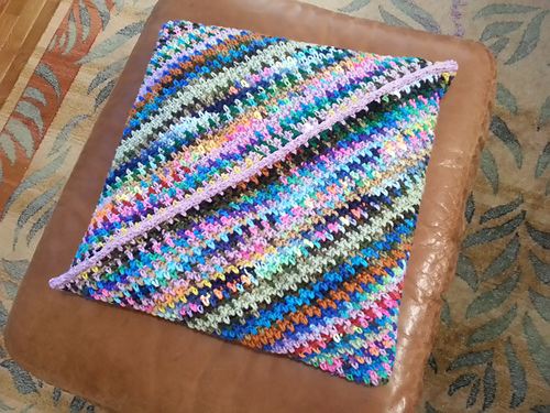 Ravelry: cyndiepooh's diagonal pillow cover