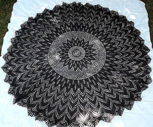 Ravelry: Sun Ray Design pattern by Marianne Kinzel