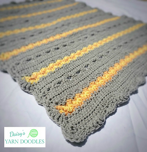 Ravelry: Sunshine After the Storm Baby Blanket pattern by Daisy Pike