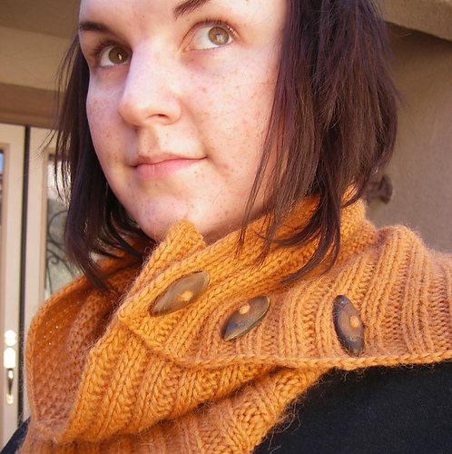 Ravelry: Brisk Cowl pattern by DaniDo Crafty
