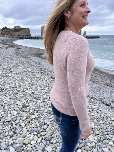 Ravelry: Augustine pattern by Isabelle Racette