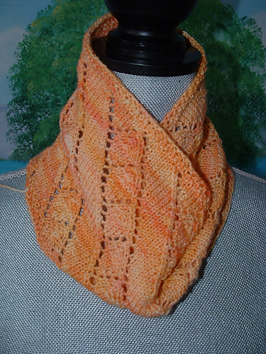 Ravelry: Welcome to the Jungle Cowl or Wimple pattern by Cheri McEwen