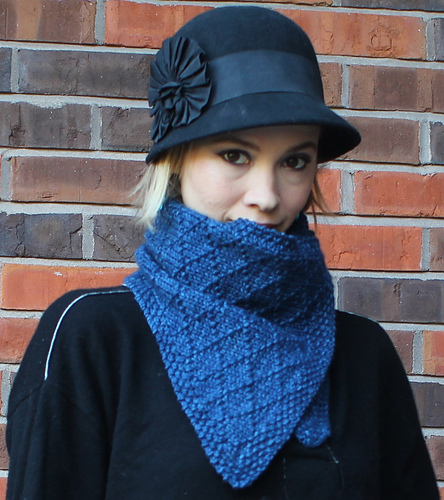 Ravelry: close to you pattern by dashaway designs