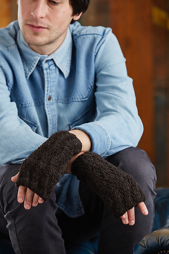 Ravelry: Moatfield pattern by Jane Lithgow