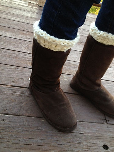 Ravelry: One Boot Topper - Two Looks pattern by Dayna Scoles