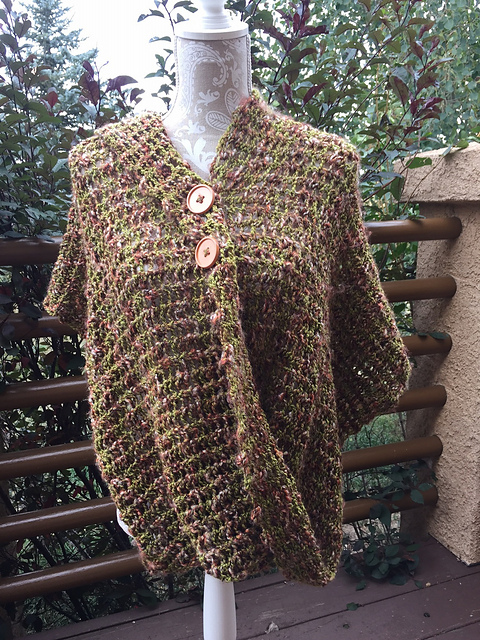 Ravelry: Mobius Wrap pattern by Dayna Scoles