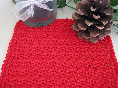 Ravelry: Totally Texture Table Mat or Dishcloth pattern by Kathy North