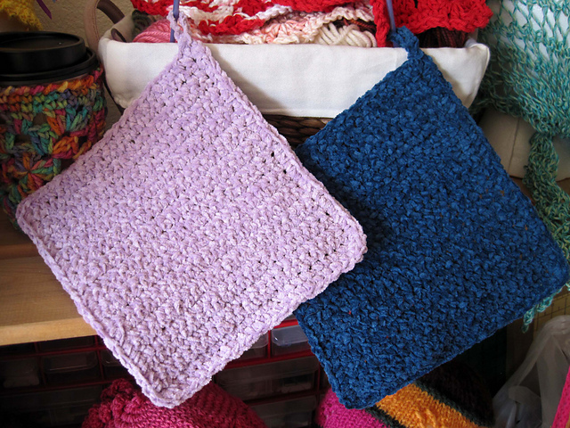 Ravelry: Simple Crochet Mat (or Dishcloth) pattern by Kathy North