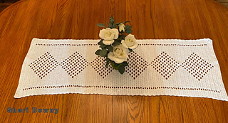 Ravelry: Diamond Table Runner pattern by Doug Speeckaert