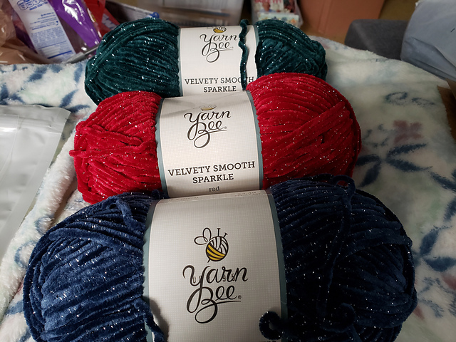 Ravelry: Yarn Bee Velvety Smooth Sparkle
