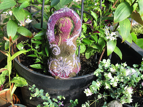 Ravelry: Knitted Goddess pattern by Michelle Simkins