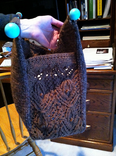 Ravelry: Just So Bag pattern by Andrea Babb