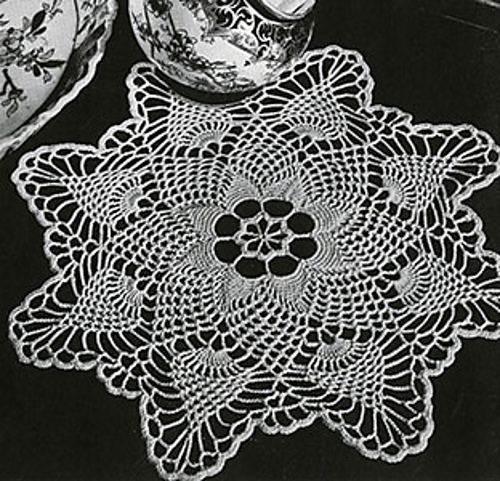 Ravelry: Pineapple Points Doily #PD-424 pattern by The Spool Cotton Company