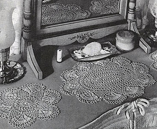 Ravelry: Scallop Shell Vanity Set #7573 pattern by The Spool Cotton Company