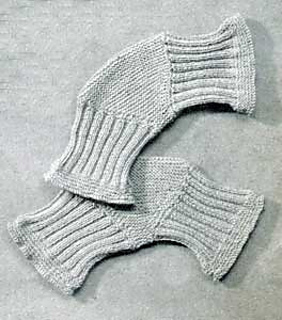 Ravelry: Knee-Cap Socks #9316 pattern by Columbia Yarns