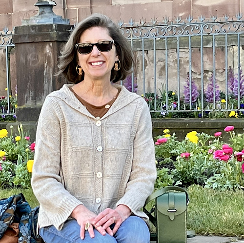 Ravelry: april | 23 pattern by Deborah Doherty