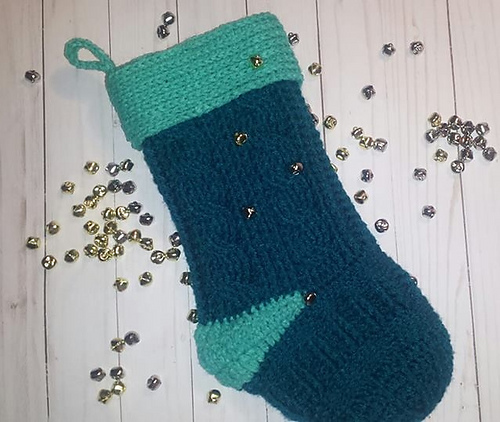 Ravelry: Cable & Ridges Christmas Stocking pattern by Debbie Kosinski