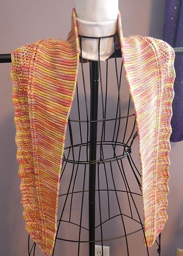 Ravelry: Ainsley pattern by Delusional Knitter Designs