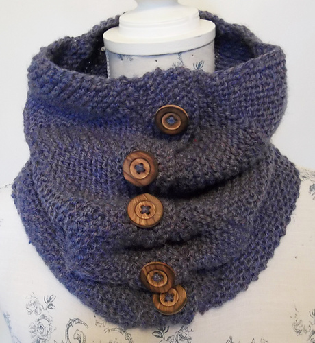 Ravelry: Entrelac Cowl, Neckwarmer pattern by Audrey Wilson