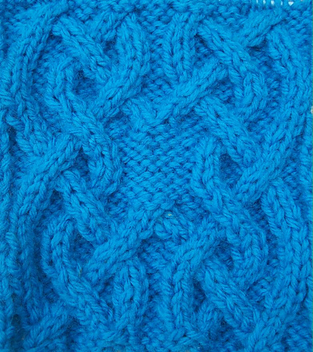 Ravelry: Celtic Motif (knot #140) pattern by Devorgilla's Knitting ...