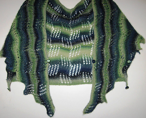 Ravelry: Floating Checks pattern by Robyn M. Schrager
