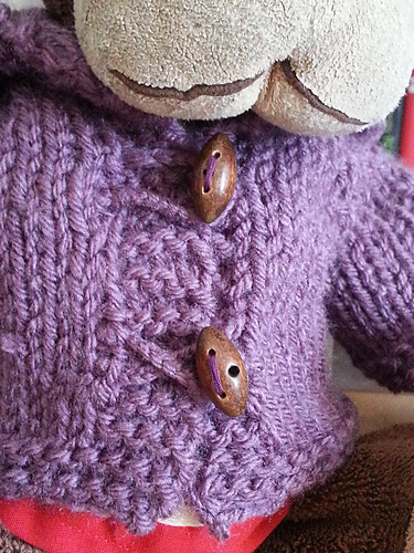 Ravelry: Hooded Sweater for a Cabbage Patch Doll pattern by Janice Helge