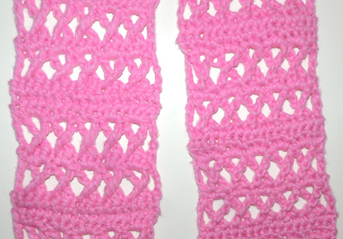 Ravelry: Cancer Ribbon Scarves pattern by Diane Langan