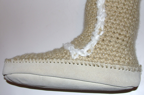 Ravelry: Ugg Style Slipper Boots w/ Leather Soles pattern by Diane Langan