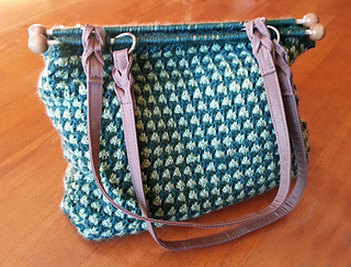 Ravelry: dianelau's Bramble Bag