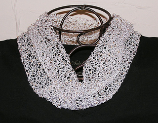 Ravelry: dianelaugustin's Crystal Moebius